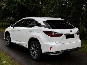 White Lexus RX 450h 2019 in Vilnius, with an engine capacity of 3.46 L and mileage of 347 thousand km for 23700 €, photo 12 on AUTOMOTO.COM.LV