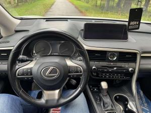 White Lexus RX 450h 2019 in Vilnius, with an engine capacity of 3.46 L and mileage of 347 thousand km for 23700 €, photo 20 on AUTOMOTO.COM.LV