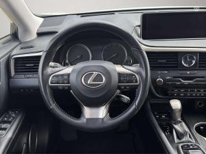 White Lexus RX 450h 2019 in Taurage, with an engine capacity of 3.46 L and mileage of 180 thousand km for 28000 €, photo 15 on AUTOMOTO.COM.LV