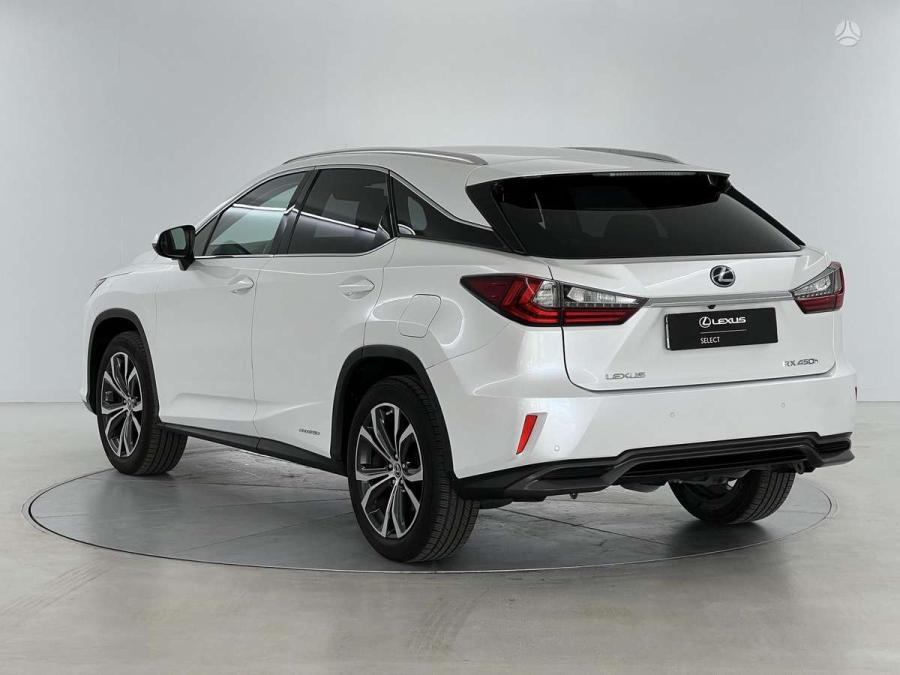 Белый Лексус RX 450h 2019 в Вильнюс, объемом двигателя 3.46 л и пробегом 139 тыс. км за 32900 €, фото 18 на AUTOMOTO.COM.LV