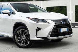 Balts Lexus RX 450h 2019 Viļņa, ar dzinēja tilpumu 3.46 L un nobraukumu 360 tūkst. km par 22900 €, foto 4 vietnē AUTOMOTO.COM.LV