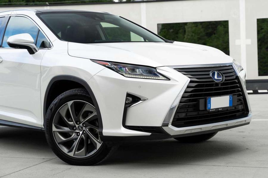 Balts Lexus RX 450h 2019 Viļņa, ar dzinēja tilpumu 3.46 L un nobraukumu 360 tūkst. km par 22900 €, foto 4 vietnē AUTOMOTO.COM.LV