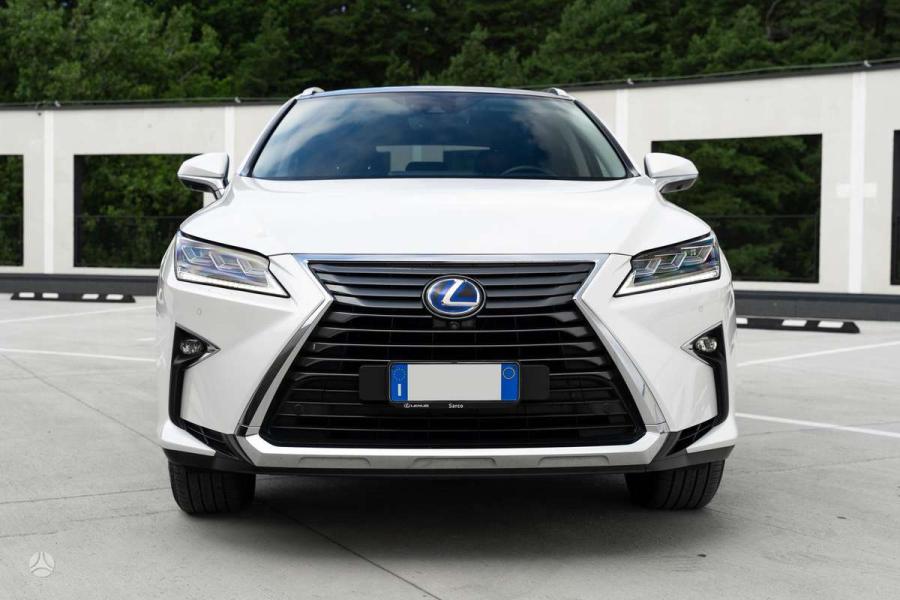 Balts Lexus RX 450h 2019 Viļņa, ar dzinēja tilpumu 3.46 L un nobraukumu 360 tūkst. km par 22900 €, foto 8 vietnē AUTOMOTO.COM.LV