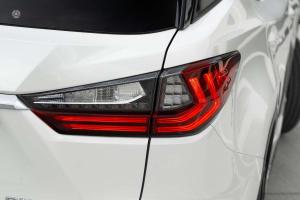 Balts Lexus RX 450h 2019 Viļņa, ar dzinēja tilpumu 3.46 L un nobraukumu 360 tūkst. km par 22900 €, foto 12 vietnē AUTOMOTO.COM.LV