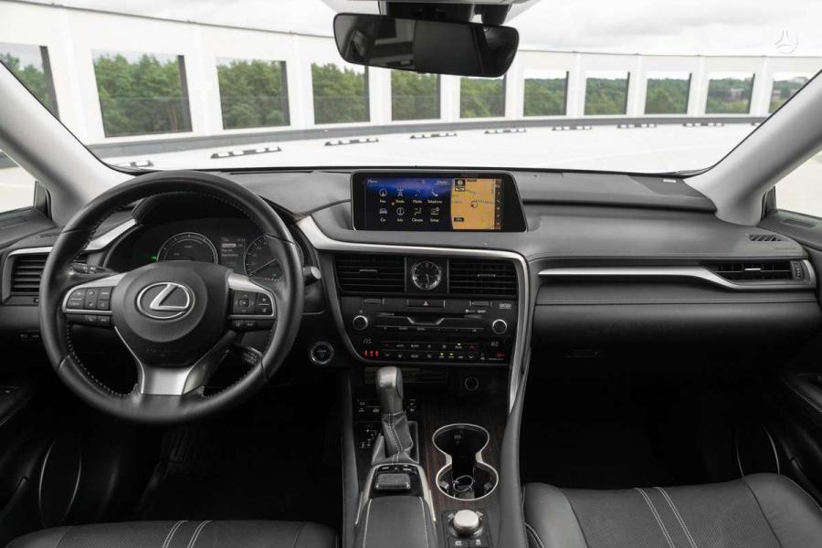 Balts Lexus RX 450h 2019 Viļņa, ar dzinēja tilpumu 3.46 L un nobraukumu 360 tūkst. km par 22900 €, foto 16 vietnē AUTOMOTO.COM.LV
