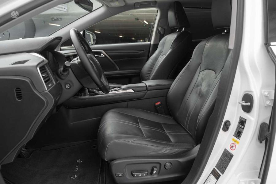 Balts Lexus RX 450h 2019 Viļņa, ar dzinēja tilpumu 3.46 L un nobraukumu 360 tūkst. km par 22900 €, foto 17 vietnē AUTOMOTO.COM.LV