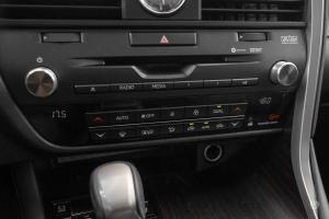 Balts Lexus RX 450h 2019 Viļņa, ar dzinēja tilpumu 3.46 L un nobraukumu 360 tūkst. km par 22900 €, foto 24 vietnē AUTOMOTO.COM.LV