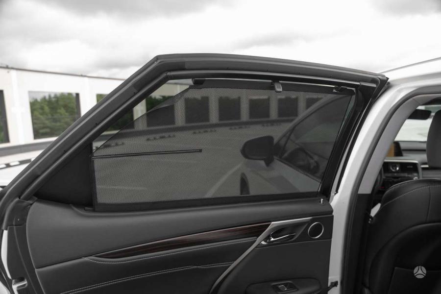 Balts Lexus RX 450h 2019 Viļņa, ar dzinēja tilpumu 3.46 L un nobraukumu 360 tūkst. km par 22900 €, foto 35 vietnē AUTOMOTO.COM.LV