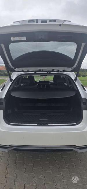 Белый Лексус RX 450h 2019 в Вильнюс, объемом двигателя 3.46 л и пробегом 313 тыс. км за 23750 €, фото 16 на AUTOMOTO.COM.LV