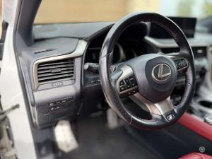 White Lexus RX 450h 2020 in Jonava, with an engine capacity of 3.46 L and mileage of 204 thousand km for 39500 €, photo 7 on AUTOMOTO.COM.LV