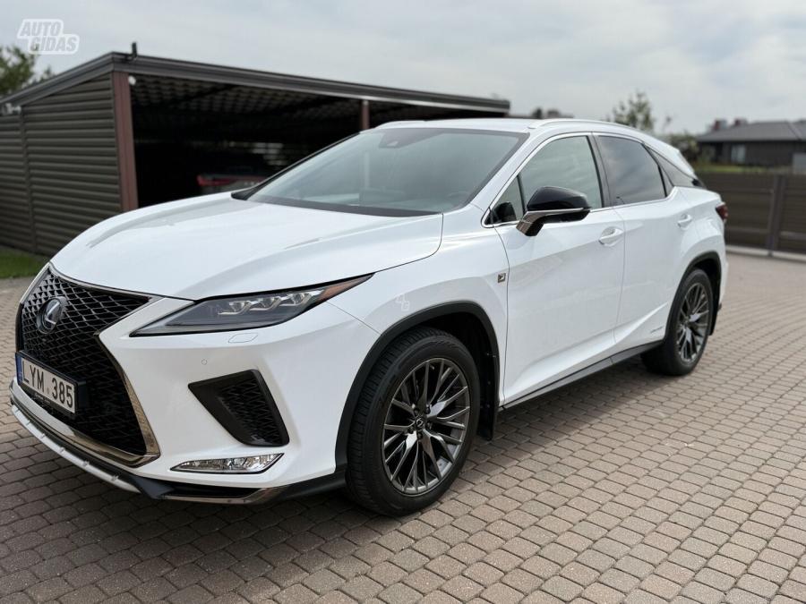 White Lexus RX 450h 2020 in Jonava, with an engine capacity of 3.50 L and mileage of 204 thousand km for 38000 €, photo 1 on AUTOMOTO.COM.LV