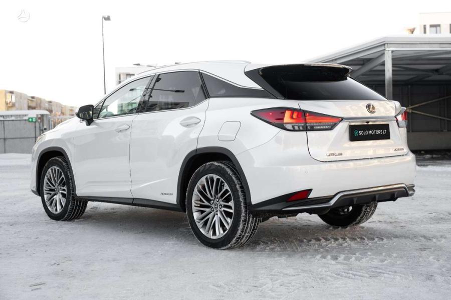 Balts Lexus RX 450h 2021 Viļņa, ar dzinēja tilpumu 3.46 L un nobraukumu 93 tūkst. km par 46950 €, foto 7 vietnē AUTOMOTO.COM.LV