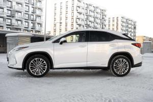 Balts Lexus RX 450h 2021 Viļņa, ar dzinēja tilpumu 3.46 L un nobraukumu 93 tūkst. km par 46950 €, foto 8 vietnē AUTOMOTO.COM.LV