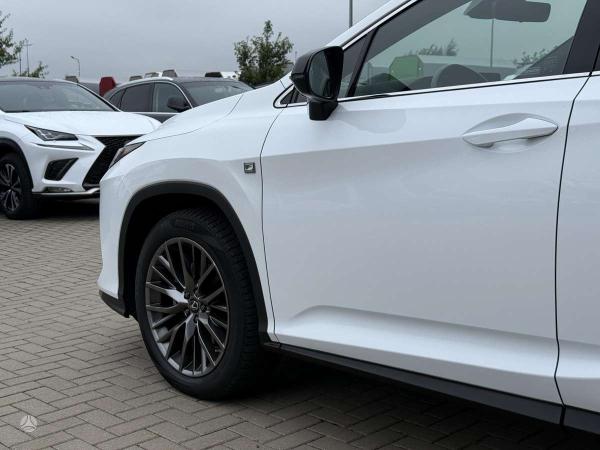 Белый Лексус RX 450h 2022 в Вильнюс, объемом двигателя 3.46 л и пробегом 78 тыс. км за 48000 €, фото 4 на AUTOMOTO.COM.LV