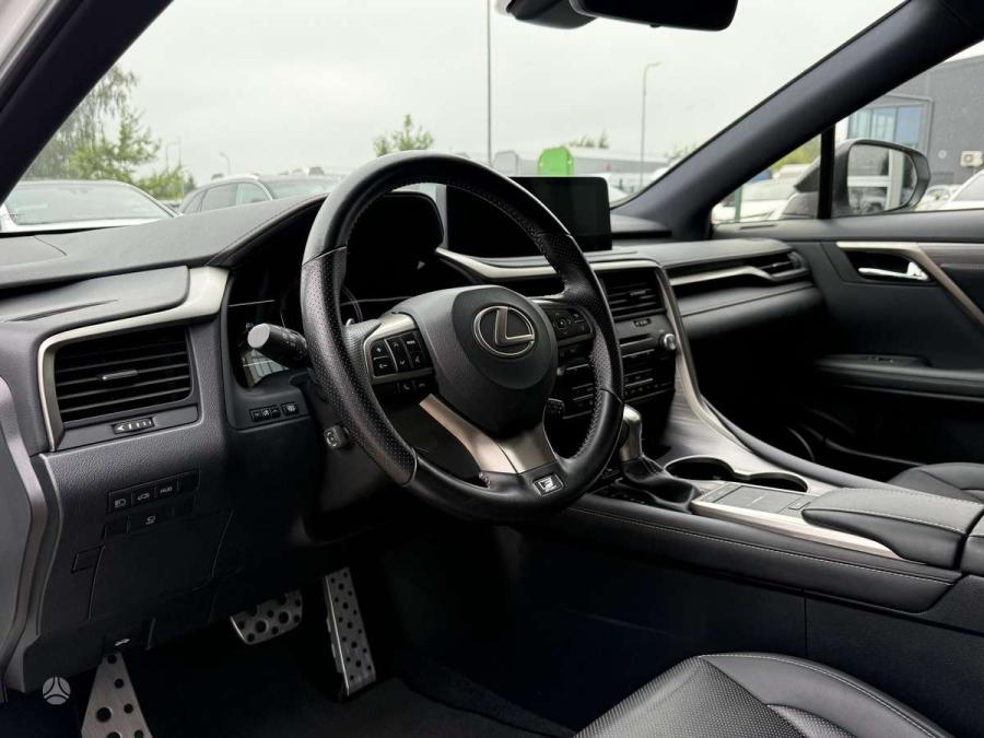 Balts Lexus RX 450h 2022 Viļņa, ar dzinēja tilpumu 3.46 L un nobraukumu 78 tūkst. km par 48000 €, foto 34 vietnē AUTOMOTO.COM.LV