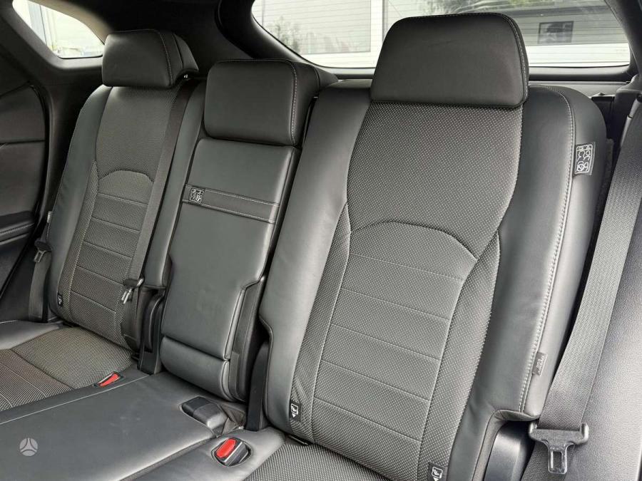 Balts Lexus RX 450h 2022 Viļņa, ar dzinēja tilpumu 3.46 L un nobraukumu 78 tūkst. km par 48000 €, foto 38 vietnē AUTOMOTO.COM.LV
