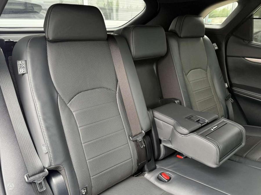 Balts Lexus RX 450h 2022 Viļņa, ar dzinēja tilpumu 3.46 L un nobraukumu 78 tūkst. km par 48000 €, foto 42 vietnē AUTOMOTO.COM.LV