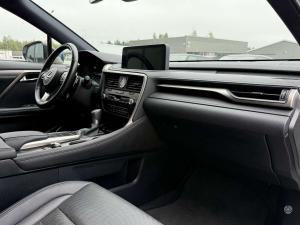Balts Lexus RX 450h 2022 Viļņa, ar dzinēja tilpumu 3.46 L un nobraukumu 78 tūkst. km par 48000 €, foto 47 vietnē AUTOMOTO.COM.LV