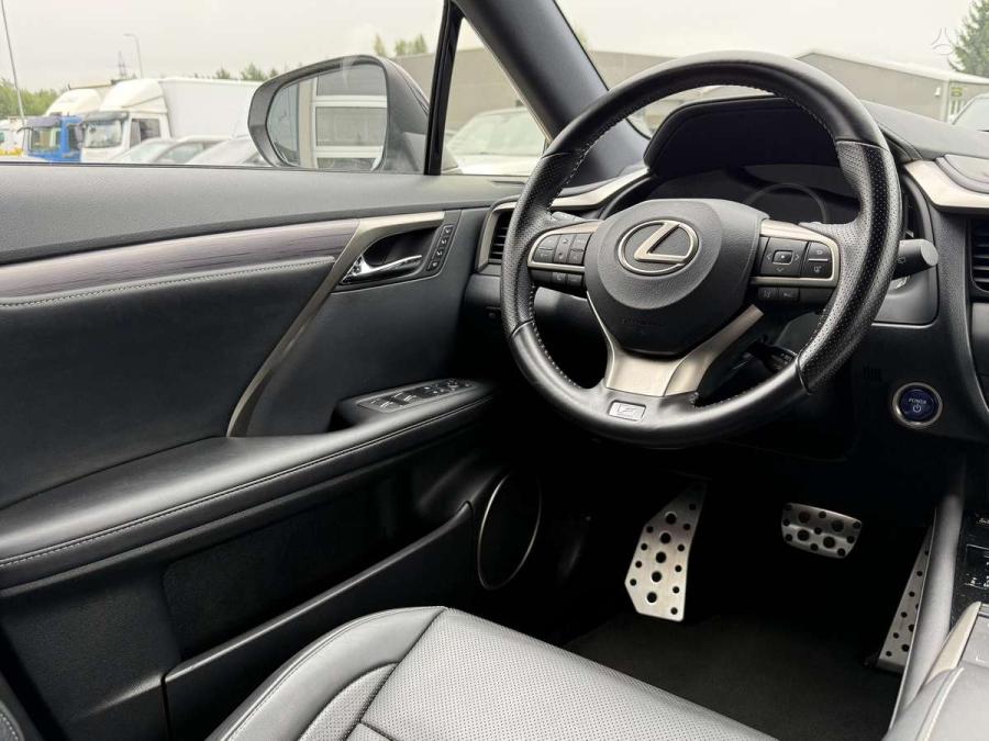Balts Lexus RX 450h 2022 Viļņa, ar dzinēja tilpumu 3.46 L un nobraukumu 78 tūkst. km par 48000 €, foto 48 vietnē AUTOMOTO.COM.LV