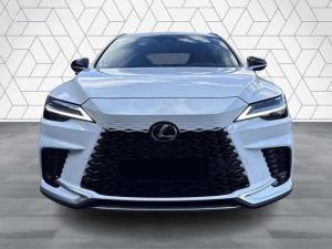 Белый Лексус RX 450h 2025 в Вильнюс, объемом двигателя 2.49 л и пробегом 10 тыс. км за 66900 €, фото 3 на AUTOMOTO.COM.LV
