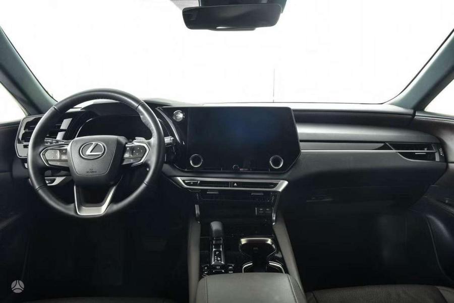 Balts Lexus RX 450h 2025 Viļņa, ar dzinēja tilpumu 2.49 L un nobraukumu 15 tūkst. km par 69999 €, foto 8 vietnē AUTOMOTO.COM.LV