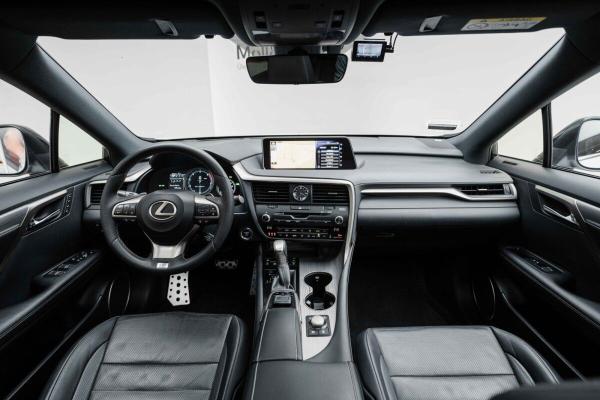 Balts Lexus RX 450h 2017 Peetri, ar dzinēja tilpumu 3.50 L un nobraukumu 110 tūkst. km par 38000 €, foto 9 vietnē AUTOMOTO.COM.LV