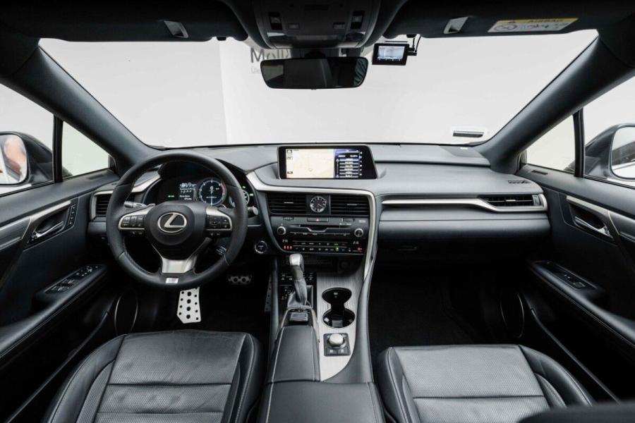 Balts Lexus RX 450h 2017 Peetri, ar dzinēja tilpumu 3.50 L un nobraukumu 110 tūkst. km par 38000 €, foto 10 vietnē AUTOMOTO.COM.LV