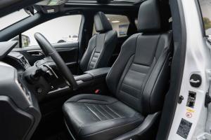 Balts Lexus RX 450h 2017 Peetri, ar dzinēja tilpumu 3.50 L un nobraukumu 110 tūkst. km par 38000 €, foto 12 vietnē AUTOMOTO.COM.LV