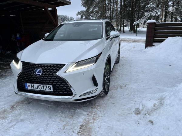 Balts Lexus RX 450h 2022 Druskininkai, ar dzinēja tilpumu 3.50 L un nobraukumu 39 tūkst. km par 38700 €, foto 3 vietnē AUTOMOTO.COM.LV