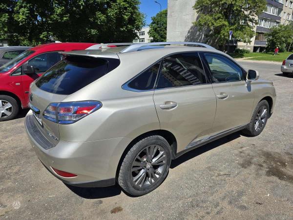 Dzeltens Lexus RX 450h 2011 Viļņa, ar dzinēja tilpumu 3.46 L un nobraukumu 98 tūkst. km par 14700 €, foto 4 vietnē AUTOMOTO.COM.LV