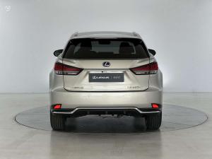 Желтый Лексус RX 450h 2022 в Вильнюс, объемом двигателя 3.50 л и пробегом 58 тыс. км за 44900 €, фото 5 на AUTOMOTO.COM.LV