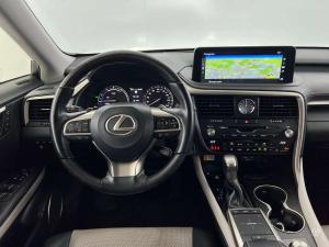 Желтый Лексус RX 450h 2022 в Вильнюс, объемом двигателя 3.50 л и пробегом 58 тыс. км за 44900 €, фото 10 на AUTOMOTO.COM.LV