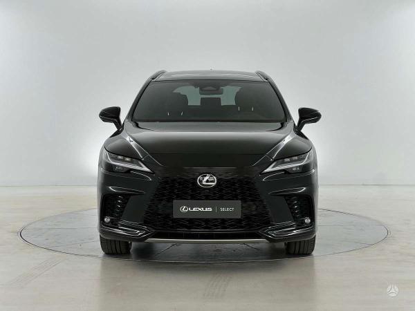 Melns Lexus RX 500h 2023 Viļņa, ar dzinēja tilpumu 2.39 L un nobraukumu 94 tūkst. km par 66900 €, foto 5 vietnē AUTOMOTO.COM.LV