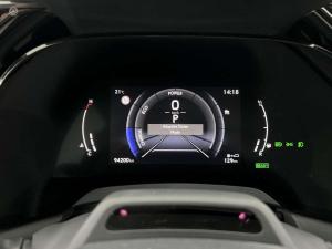 Black Lexus RX 500h 2023 in Vilnius, with an engine capacity of 2.39 L and mileage of 94 thousand km for 66900 €, photo 14 on AUTOMOTO.COM.LV