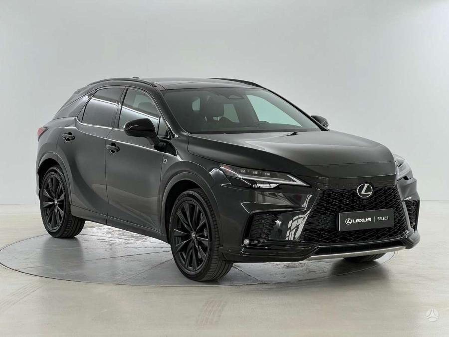 Black Lexus RX 500h 2023 in Vilnius, with an engine capacity of 2.39 L and mileage of 94 thousand km for 66900 €, photo 19 on AUTOMOTO.COM.LV