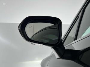 Black Lexus RX 500h 2023 in Vilnius, with an engine capacity of 2.39 L and mileage of 94 thousand km for 66900 €, photo 29 on AUTOMOTO.COM.LV