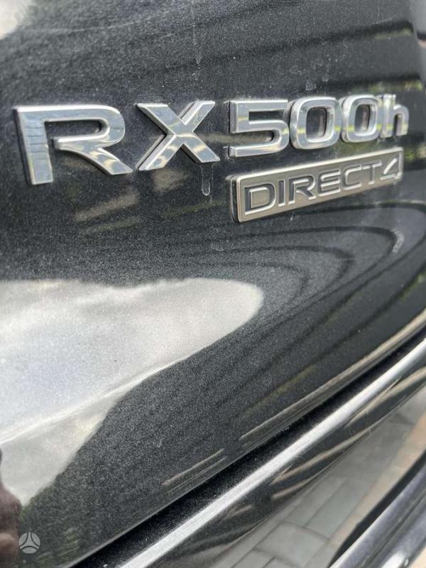 Melns Lexus RX 500h 2023 Alīta, ar dzinēja tilpumu 0.00 L un nobraukumu 41 tūkst. km par 55000 €, foto 8 vietnē AUTOMOTO.COM.LV