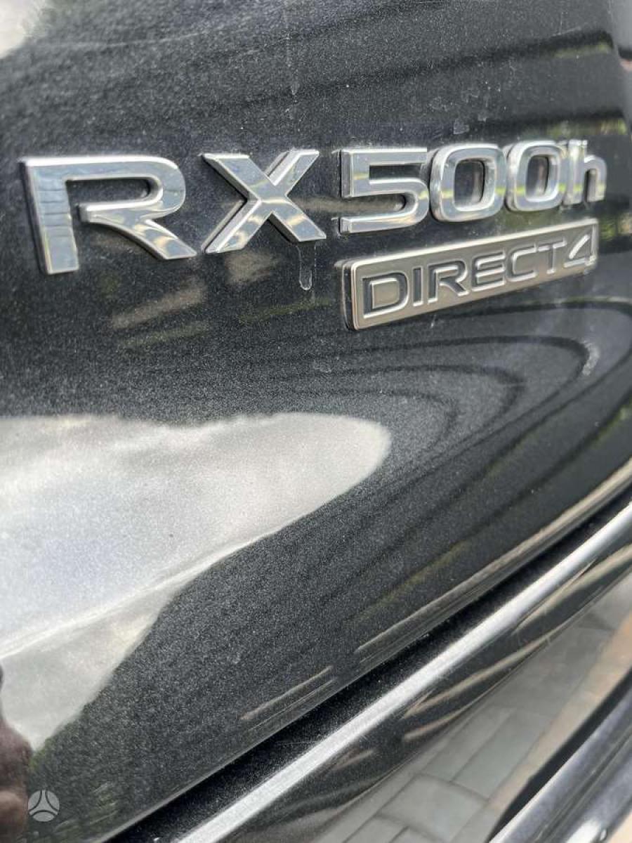 Melns Lexus RX 500h 2023 Alīta, ar dzinēja tilpumu 0.00 L un nobraukumu 41 tūkst. km par 55000 €, foto 8 vietnē AUTOMOTO.COM.LV