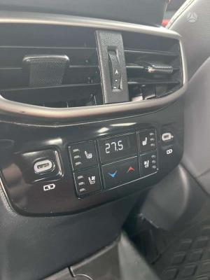 Melns Lexus RX 500h 2023 Alīta, ar dzinēja tilpumu 0.00 L un nobraukumu 41 tūkst. km par 55000 €, foto 10 vietnē AUTOMOTO.COM.LV