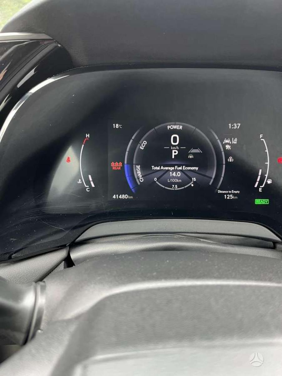 Melns Lexus RX 500h 2023 Alīta, ar dzinēja tilpumu 0.00 L un nobraukumu 41 tūkst. km par 55000 €, foto 12 vietnē AUTOMOTO.COM.LV