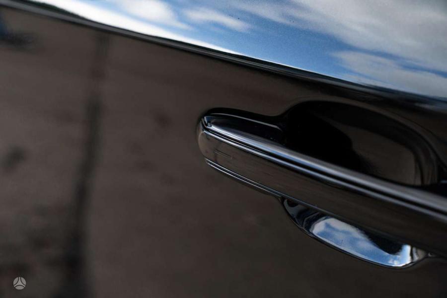 Melns Lexus RX 500h 2025 Viļņa, ar dzinēja tilpumu 2.39 L un nobraukumu 15 tūkst. km par 84900 €, foto 14 vietnē AUTOMOTO.COM.LV