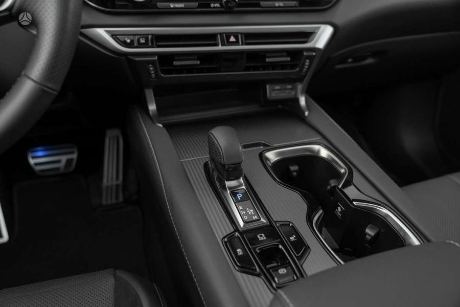 Melns Lexus RX 500h 2025 Viļņa, ar dzinēja tilpumu 2.39 L un nobraukumu 15 tūkst. km par 84900 €, foto 19 vietnē AUTOMOTO.COM.LV