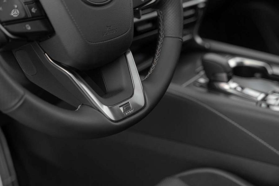 Melns Lexus RX 500h 2025 Viļņa, ar dzinēja tilpumu 2.39 L un nobraukumu 15 tūkst. km par 84900 €, foto 22 vietnē AUTOMOTO.COM.LV