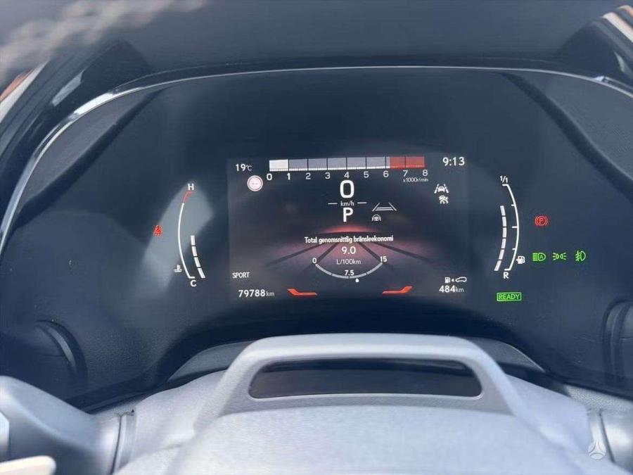 Серый Лексус RX 500h 2023 в Вильнюс, объемом двигателя 2.39 л и пробегом 79 тыс. км за 58999 €, фото 14 на AUTOMOTO.COM.LV