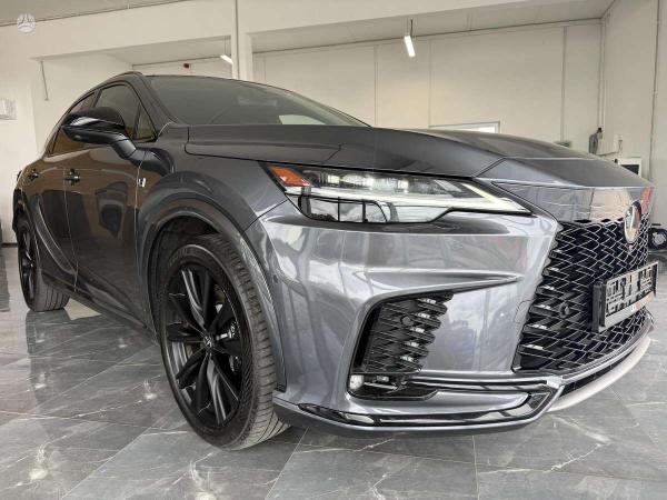 Pelēks Lexus RX 500h 2023 Panevēža, ar dzinēja tilpumu 2.40 L un nobraukumu 87 tūkst. km par 59900 €, foto 7 vietnē AUTOMOTO.COM.LV