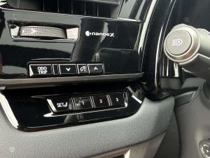 Pelēks Lexus RX 500h 2023 Panevēža, ar dzinēja tilpumu 2.40 L un nobraukumu 87 tūkst. km par 59900 €, foto 28 vietnē AUTOMOTO.COM.LV