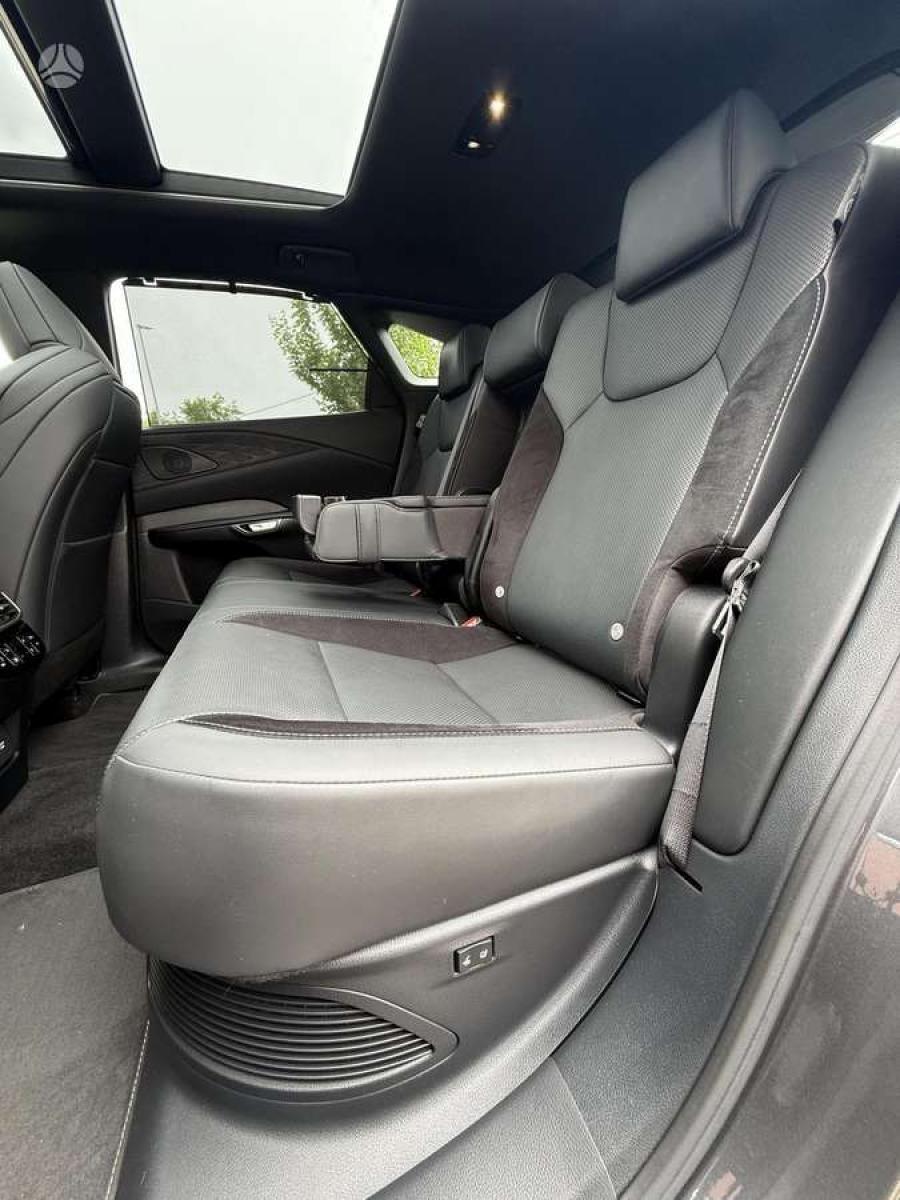 Pelēks Lexus RX 500h 2023 Panevēža, ar dzinēja tilpumu 2.40 L un nobraukumu 87 tūkst. km par 59900 €, foto 31 vietnē AUTOMOTO.COM.LV