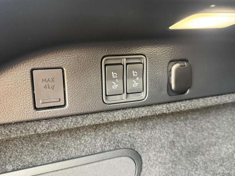 Pelēks Lexus RX 500h 2023 Panevēža, ar dzinēja tilpumu 2.40 L un nobraukumu 87 tūkst. km par 59900 €, foto 38 vietnē AUTOMOTO.COM.LV