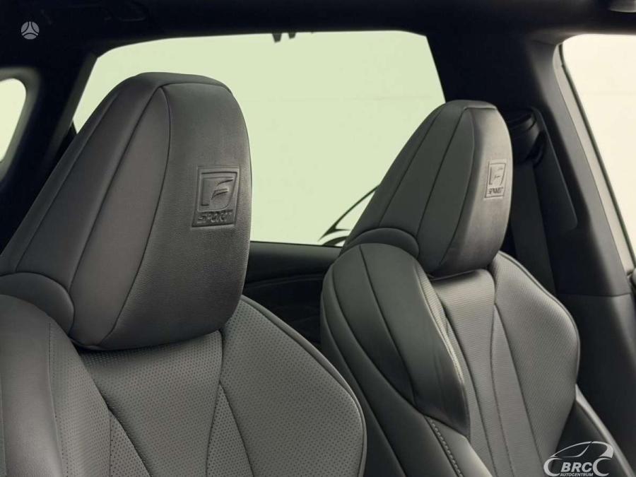 Pelēks Lexus RX 500h 2023 Viļņa, ar dzinēja tilpumu 2.39 L un nobraukumu 17 tūkst. km par 62900 €, foto 10 vietnē AUTOMOTO.COM.LV