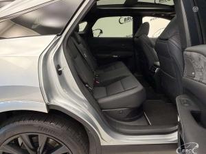Pelēks Lexus RX 500h 2023 Viļņa, ar dzinēja tilpumu 2.39 L un nobraukumu 17 tūkst. km par 62900 €, foto 15 vietnē AUTOMOTO.COM.LV